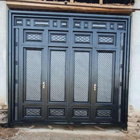 Namangan darvozalari kv 600mingdan qalin materialdan qilingan