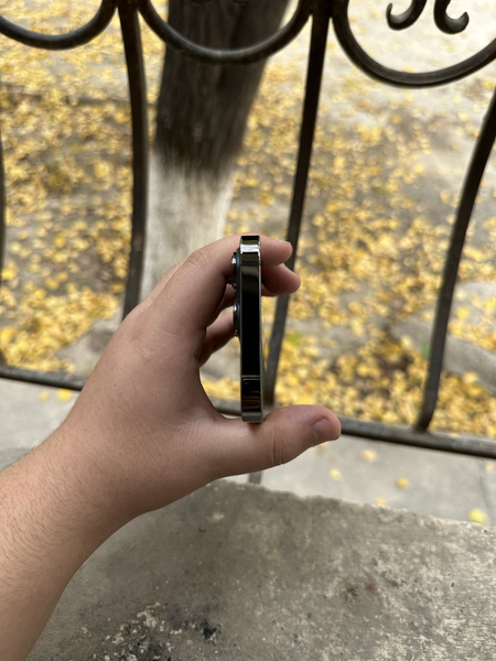 Iphone 13pro sotiladi