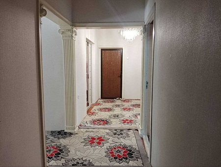 Срочно продается 4х комнатная квартира   ЮНУСАБАД 19 КВ.(м999)