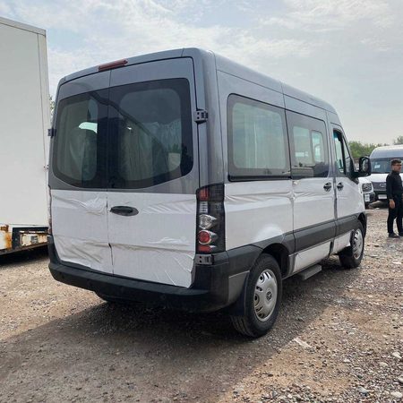 Jac V4 minibus 13 o'rindiqlik nalichida tayyor