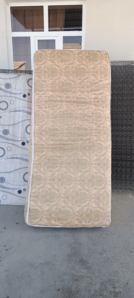 Arzon matras. Matras
