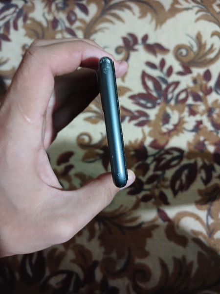 iPhone 11 64GB Karobka Bor