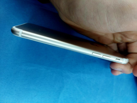 Iphone 7 32 g gold