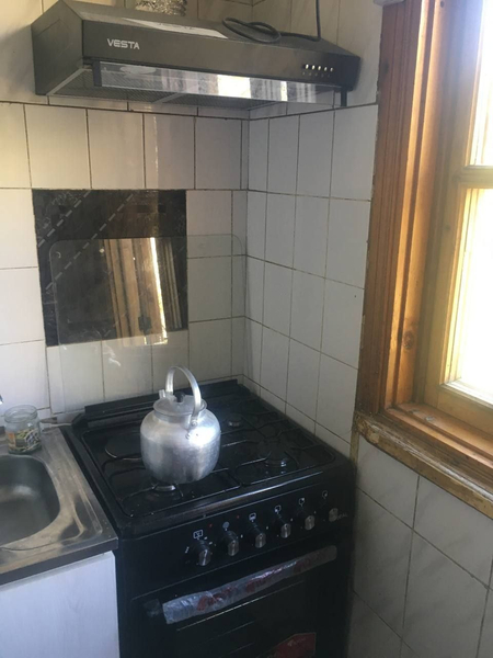 Talabalarga Bezmaklaer bezxazayka kvartera Yunusobod metroni oldida
