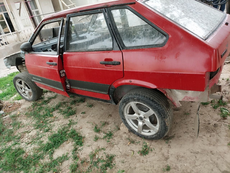 Sotiladi; Vaz 21093