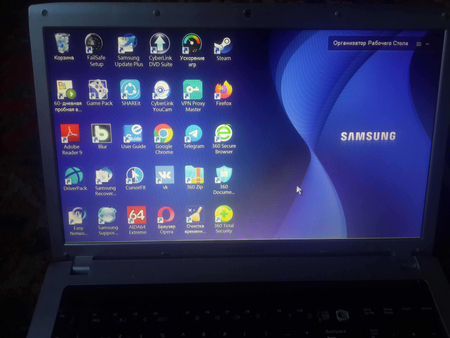 Ноутбук Samsung Red