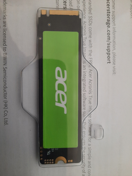 Продается память на Ноутбуки SSD Acer FA 100.