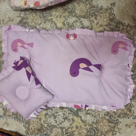 Kolyaska uchun matras Qizdirmaydigan Terlatmaydigan materialdan tayyor