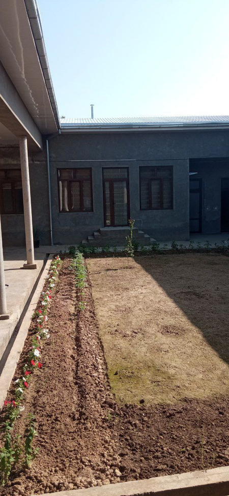 Toshkent tumani kõk saroy institut Toshmi postdan 3 km 6 sotix 6 xona
