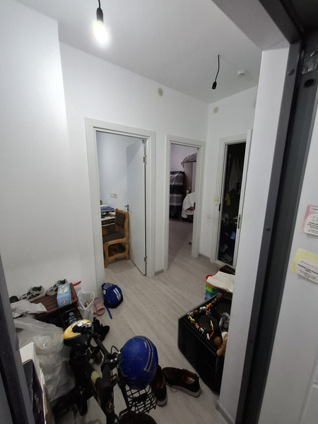 Arenda kvartira Mirobod Assalom Soxil Navastiroyka 1xona 2etaj oilaga