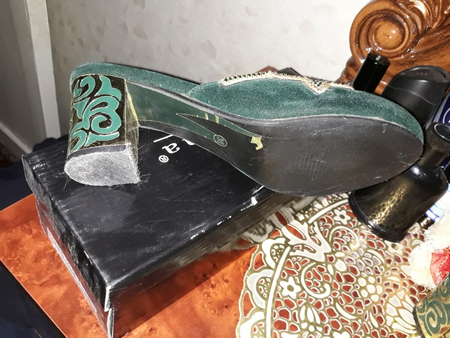 обувь Одета только один раз.