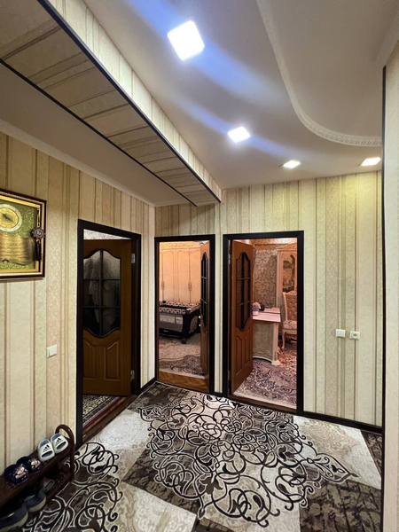 Продаётся Срочно квартира 3х комнатная, Алмазарский, Каракамиш 2/4