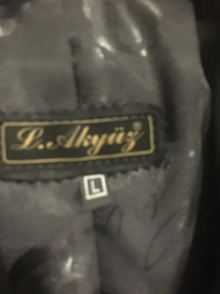 Женские плащи продам