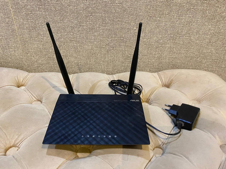 Wi Fi router Asus RT-N12
