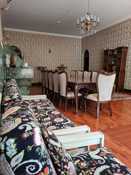 Аренда Ивлива ,Минглар 6 сот .2100уеАвторский  ремонт.350м2