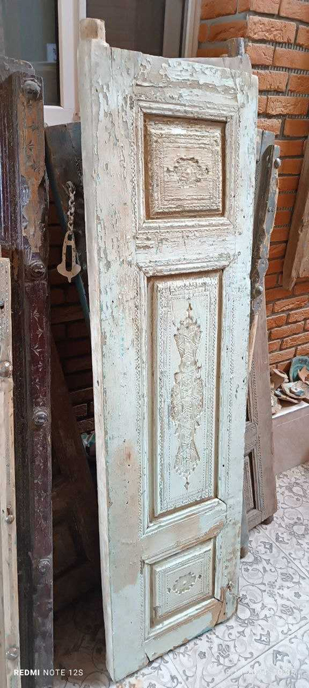 Старинные двери в Ташкенте
