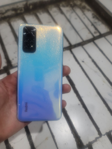 Mi note 11 sotilad