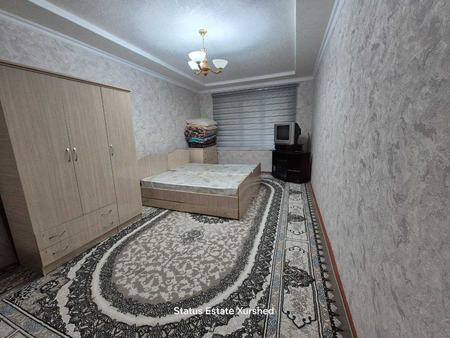 Срочно продаётся 1 комнатная квартира на 1 этаже в центре города