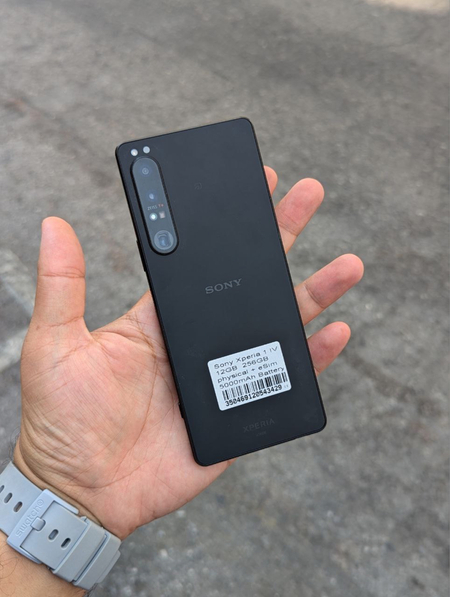 Sony Xperia 1 IV (Mark 4 12/256 камерафон сим+есим)