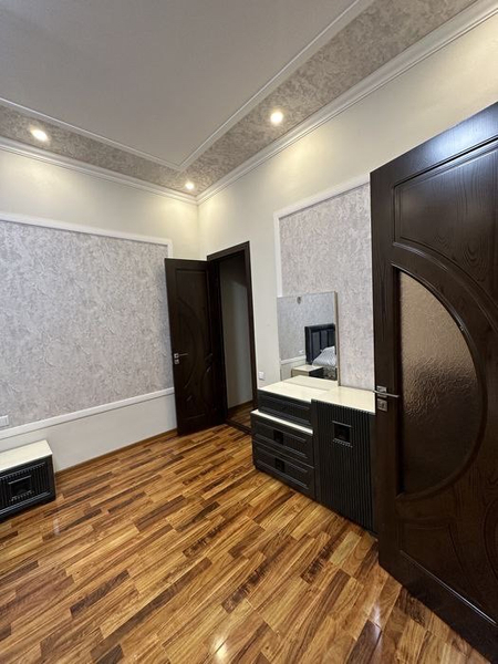 Продаётся 3х комнатная квартира Жк Vita Stroy  ( Паркентский)