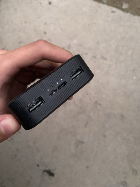 Power bank holati yaxshi