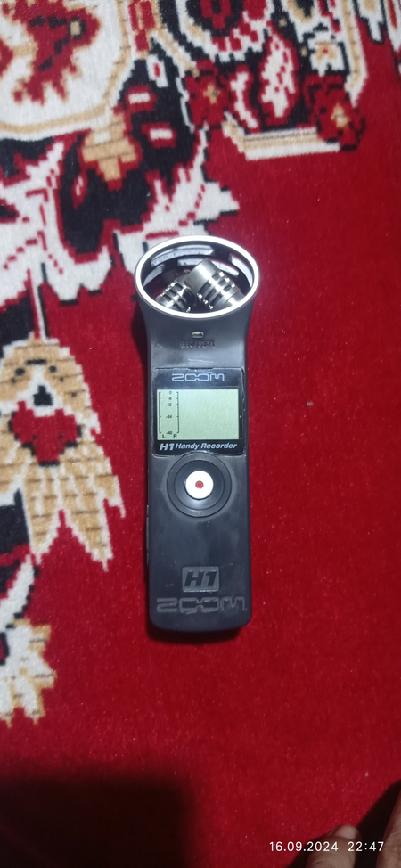 ZOOM H1 диктафон