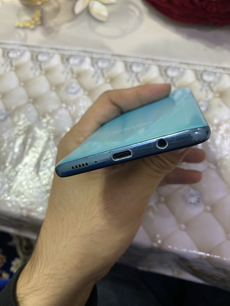 Samsung A51 4/64gb karopka dok ochilmagan