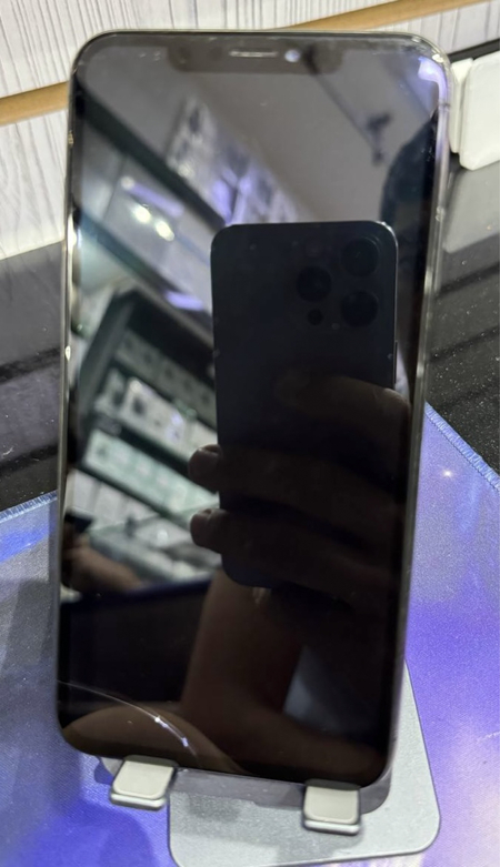 iphone XS max 64Gb