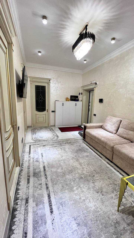 Продам 3-ком квартиру 100м2 на лабзаке по выгодной цене А.К