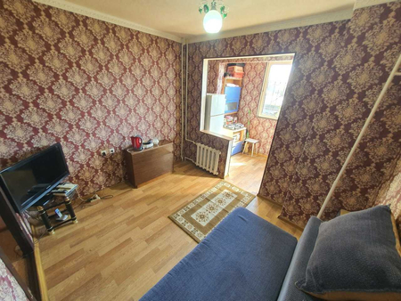 (К124556) Продается 2-х комнатная квартира в Шайхантахурском районе.