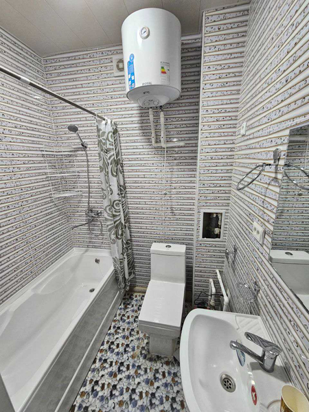 2 xonali 58m² 4-qavat uy sotiladi