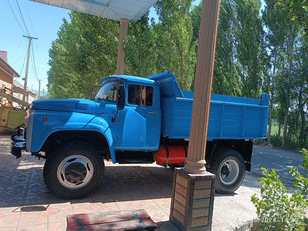 Zil 130 Samasval