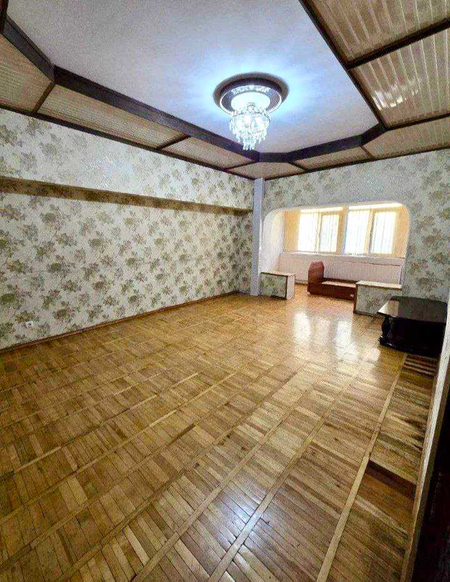 Срочно! На Ш.Руставели - 3х ком, 86 м², с ремонтом+ частично с мебелью