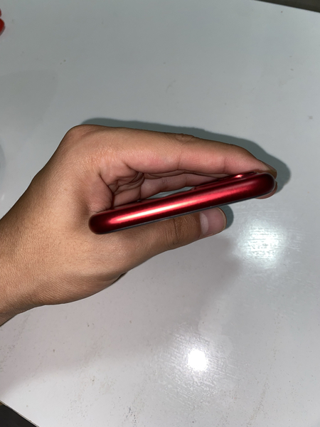 Айфон 11 Red