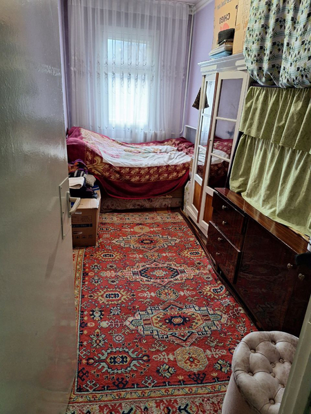 Квартира сотилади срочно