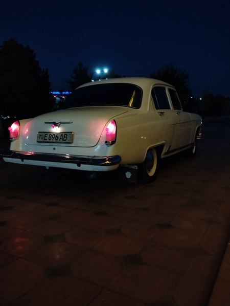Gaz 21 Volga sotiladi