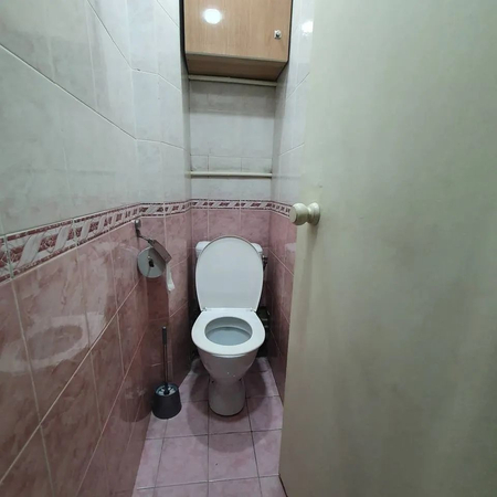 Юнусабад 15кв 1 этаж 5 ком