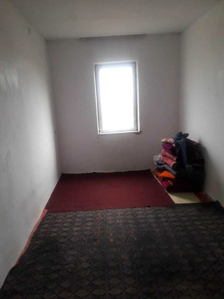 Jizzax shaharda 2 xonali uy ijaraga beriladi