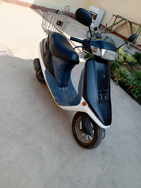 Skuter sotiladi. Honda Dio