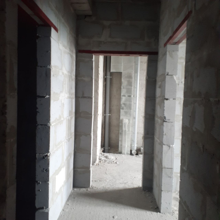 Sergeli tumanida 1 xonali kvartira sotiladi 43.4 kv