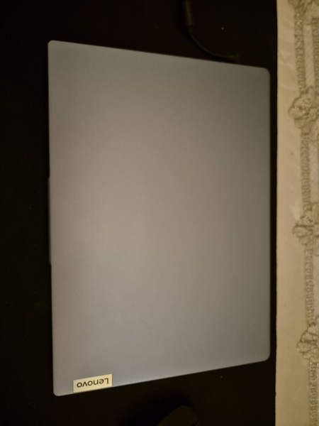 Lenovo ideapad 3 slim 16.8 duym Core i3 13 поколение