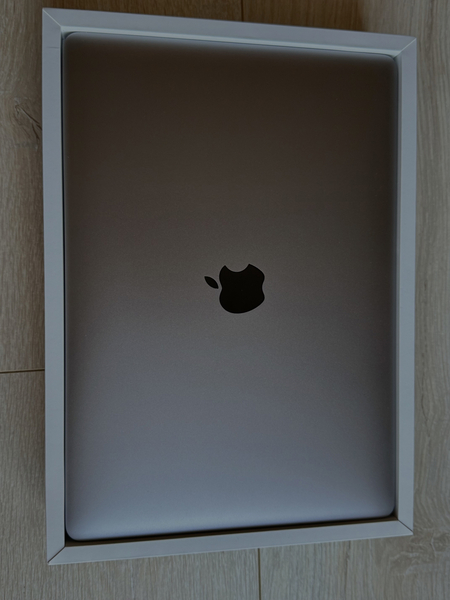MacBook 13 Pro. M1, 16 ГБ / 512 ГБ.