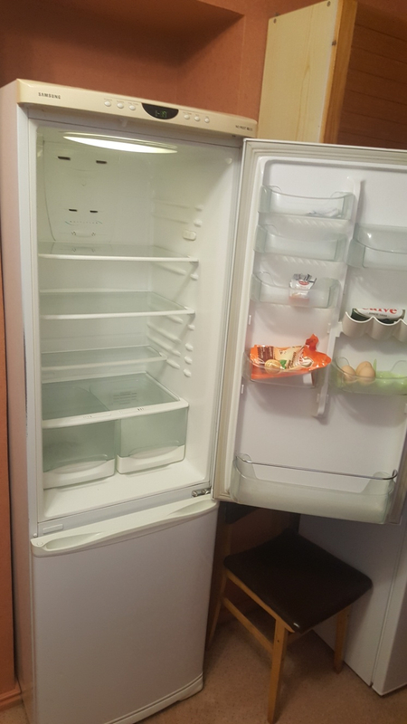 Продается холодильник Самсунг в рабочем состоянии Noufrost