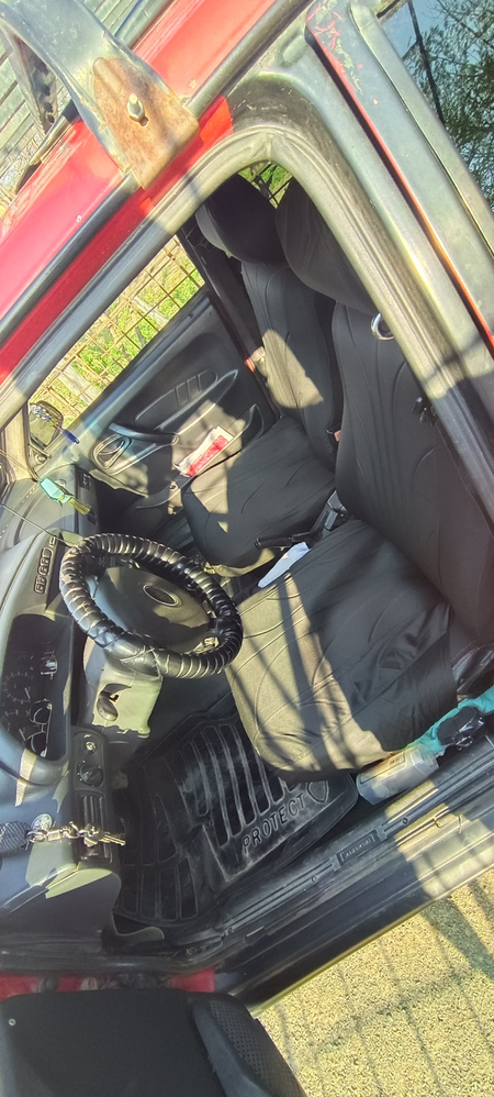 Lada 2109 satiladi
