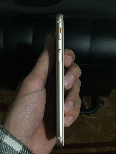 iPhone 8 zapchast