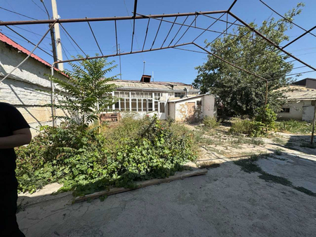 № 1751 Дом площадью 10 соток в районе Некрасова