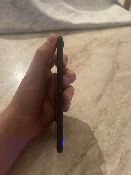 Iphone 7 Srochna Sotiladi!