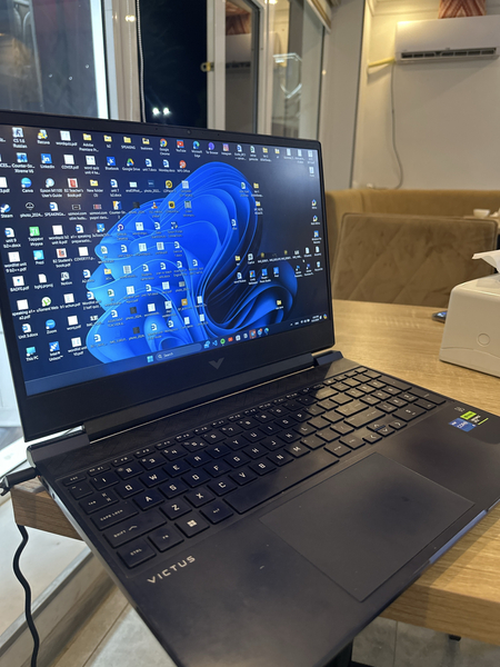 Hp Victus gaming laptop 15.6 inches
