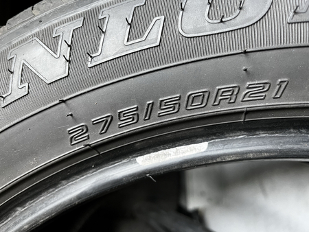 275. 50. R21 DUNLOP