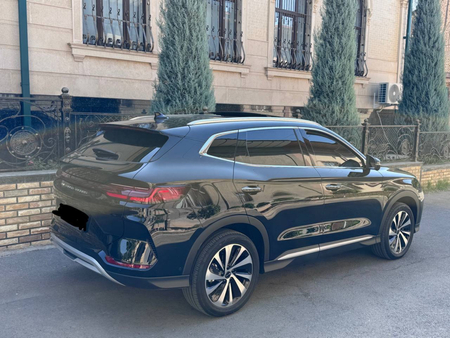 Byd song chempion 605 km